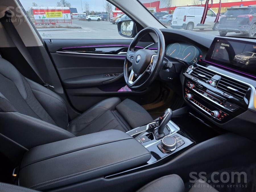 Melns BMW 520 2019 Rīga, ar dzinēja tilpumu 2.00 L un nobraukumu 171 tūkst. km par 18900 €, foto 10 vietnē AUTOMOTO.COM.LV
