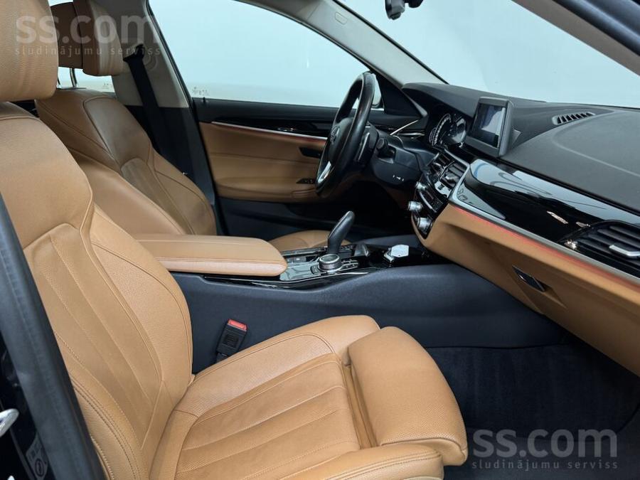 Melns BMW 520 2019 Rīga, ar dzinēja tilpumu 2.00 L un nobraukumu 221 tūkst. km par 18900 €, foto 14 vietnē AUTOMOTO.COM.LV