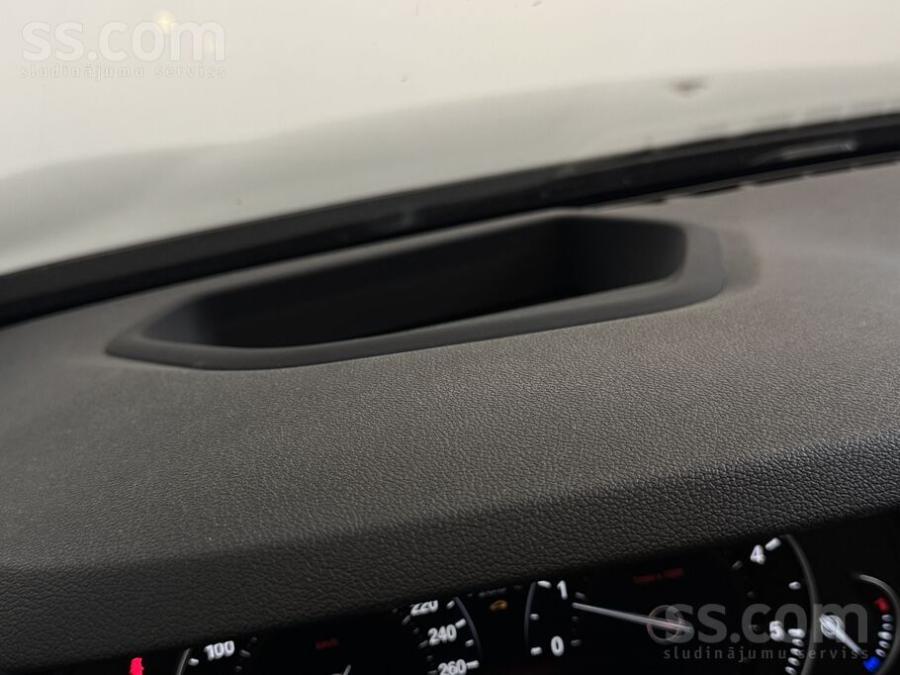 Melns BMW 520 2019 Rīga, ar dzinēja tilpumu 2.00 L un nobraukumu 221 tūkst. km par 18900 €, foto 28 vietnē AUTOMOTO.COM.LV