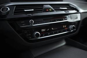 Черный БМВ 520 2019 в Елгава, объемом двигателя 2.00 л и пробегом 218 тыс. км за 21500 €, фото 28 на AUTOMOTO.COM.LV