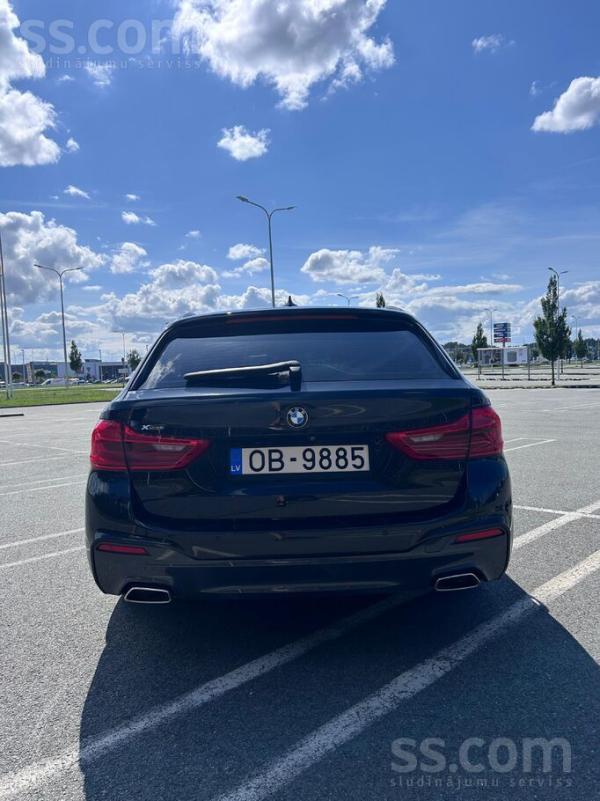 Black BMW 520 2019 in Riga, with an engine capacity of 2.00 L and mileage of 237 thousand km for 17499 €, photo 5 on AUTOMOTO.COM.LV