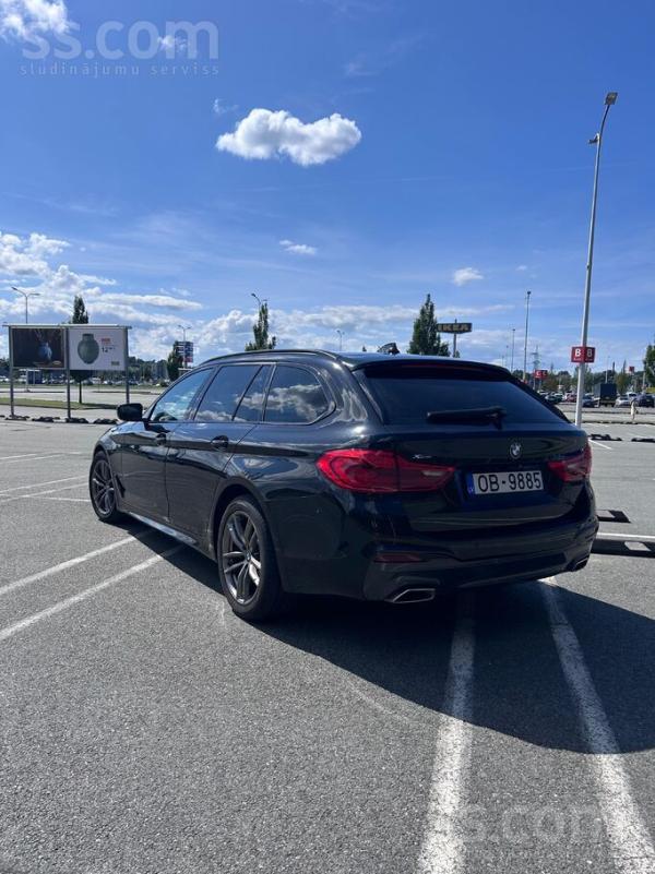 Black BMW 520 2019 in Riga, with an engine capacity of 2.00 L and mileage of 237 thousand km for 17499 €, photo 6 on AUTOMOTO.COM.LV