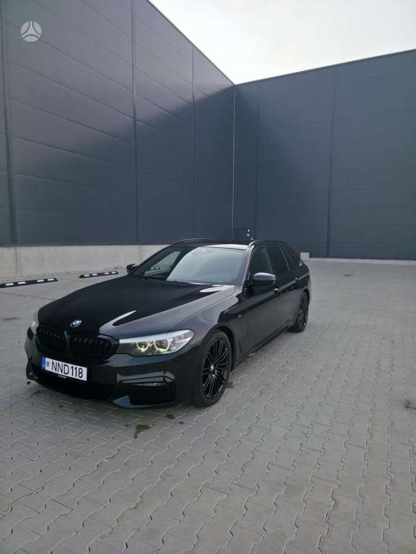 Black BMW 520 2019 in Siauliai, with an engine capacity of 2.00 L and mileage of 171 thousand km for 22500 €, photo 2 on AUTOMOTO.COM.LV