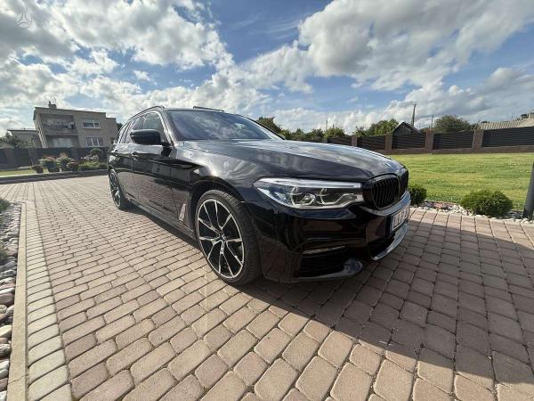 Black BMW 520 2019 in Salcininkai, with an engine capacity of 2.00 L and mileage of 230 thousand km for 18500 €, photo 1 on AUTOMOTO.COM.LV
