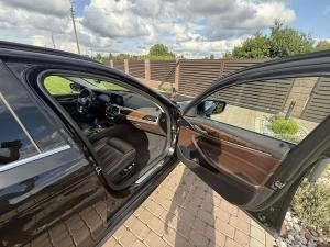 Black BMW 520 2019 in Salcininkai, with an engine capacity of 2.00 L and mileage of 230 thousand km for 18500 €, photo 23 on AUTOMOTO.COM.LV