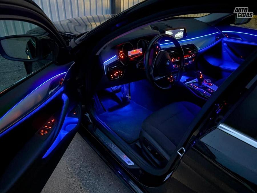 Black BMW 520 2019 in Kaunas, with an engine capacity of 2.00 L and mileage of 262 thousand km for 14300 €, photo 26 on AUTOMOTO.COM.LV