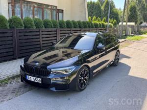 Melns BMW 520 2019 Rīga, ar dzinēja tilpumu 2.00 L un nobraukumu 119 tūkst. km par 26500 €, foto  vietnē AUTOMOTO.COM.LV