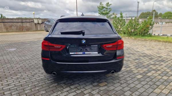 Melns BMW 520 2019 Šauļi, ar dzinēja tilpumu 2.00 L un nobraukumu 240 tūkst. km par 17500 €, foto 6 vietnē AUTOMOTO.COM.LV