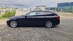 Melns BMW 520 2019 Šauļi, ar dzinēja tilpumu 2.00 L un nobraukumu 240 tūkst. km par 17500 €, foto 9 vietnē AUTOMOTO.COM.LV