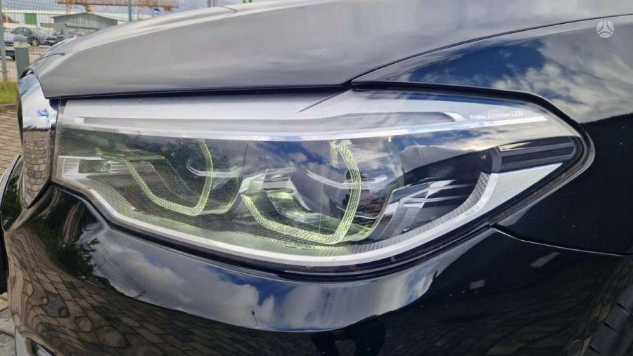 Melns BMW 520 2019 Šauļi, ar dzinēja tilpumu 2.00 L un nobraukumu 240 tūkst. km par 17500 €, foto 10 vietnē AUTOMOTO.COM.LV