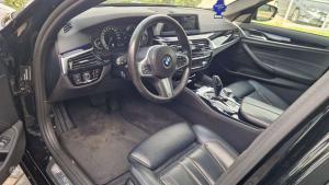 Melns BMW 520 2019 Šauļi, ar dzinēja tilpumu 2.00 L un nobraukumu 240 tūkst. km par 17500 €, foto 12 vietnē AUTOMOTO.COM.LV