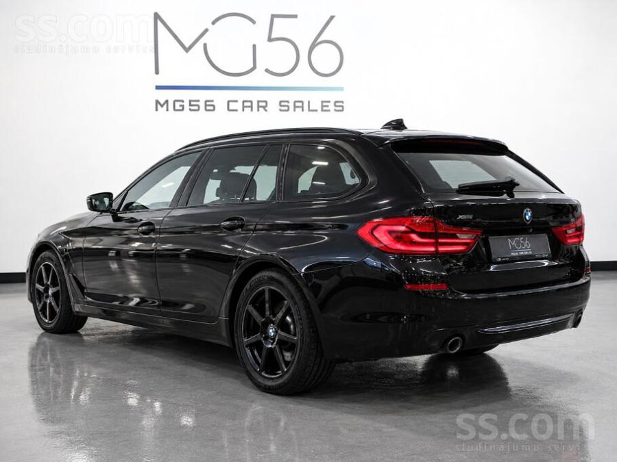 Black BMW 520 2019 in Riga, with an engine capacity of 2.00 L and mileage of 221 thousand km for 18900 €, photo 5 on AUTOMOTO.COM.LV