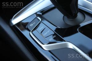 Black BMW 520 2019 in Riga, with an engine capacity of 2.00 L and mileage of 221 thousand km for 18900 €, photo 18 on AUTOMOTO.COM.LV