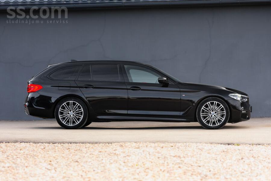 Melns BMW 520 2020 Jelgava, ar dzinēja tilpumu 2.00 L un nobraukumu 0 tūkst. km par 21500 €, foto 17 vietnē AUTOMOTO.COM.LV
