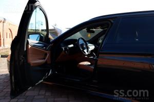 Melns BMW 520 2020 Daugavpils, ar dzinēja tilpumu 2.00 L un nobraukumu 140 tūkst. km par 25000 €, foto 14 vietnē AUTOMOTO.COM.LV