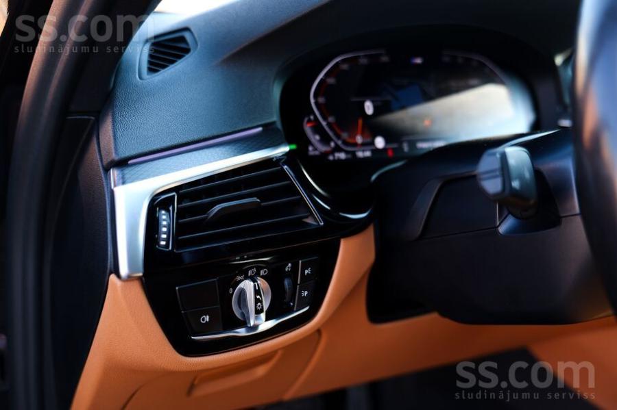 Melns BMW 520 2020 Daugavpils, ar dzinēja tilpumu 2.00 L un nobraukumu 140 tūkst. km par 25000 €, foto 16 vietnē AUTOMOTO.COM.LV