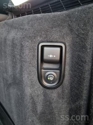 Melns BMW 520 2020 Daugavpils, ar dzinēja tilpumu 2.00 L un nobraukumu 140 tūkst. km par 25000 €, foto 27 vietnē AUTOMOTO.COM.LV