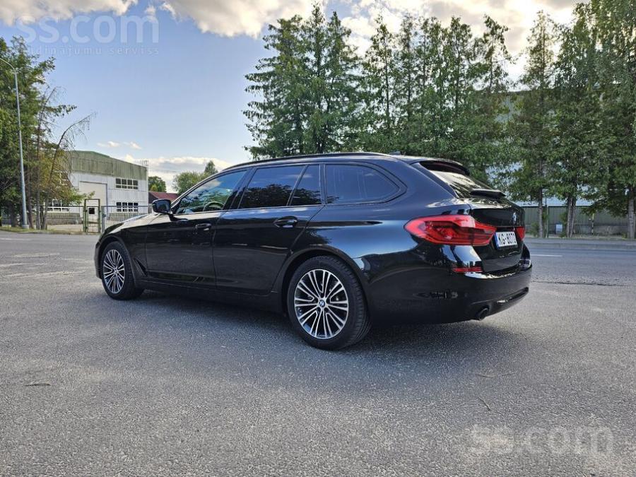 Black BMW 520 2020 in Ogre, with an engine capacity of 2.00 L and mileage of 249 thousand km for 21500 €, photo 11 on AUTOMOTO.COM.LV