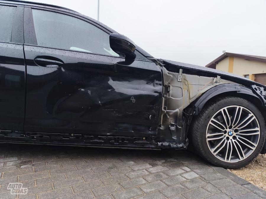 Melns BMW 520 2020 Klaipėda, ar dzinēja tilpumu 2.00 L un nobraukumu 280 tūkst. km par 12400 €, foto 19 vietnē AUTOMOTO.COM.LV