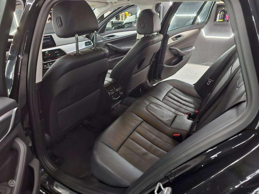 Melns BMW 520 2020 Mažeikiai, ar dzinēja tilpumu 2.00 L un nobraukumu 180 tūkst. km par 21300 €, foto 18 vietnē AUTOMOTO.COM.LV