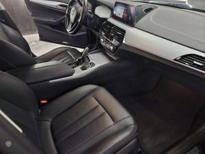 Melns BMW 520 2020 Mažeikiai, ar dzinēja tilpumu 2.00 L un nobraukumu 180 tūkst. km par 21300 €, foto 21 vietnē AUTOMOTO.COM.LV