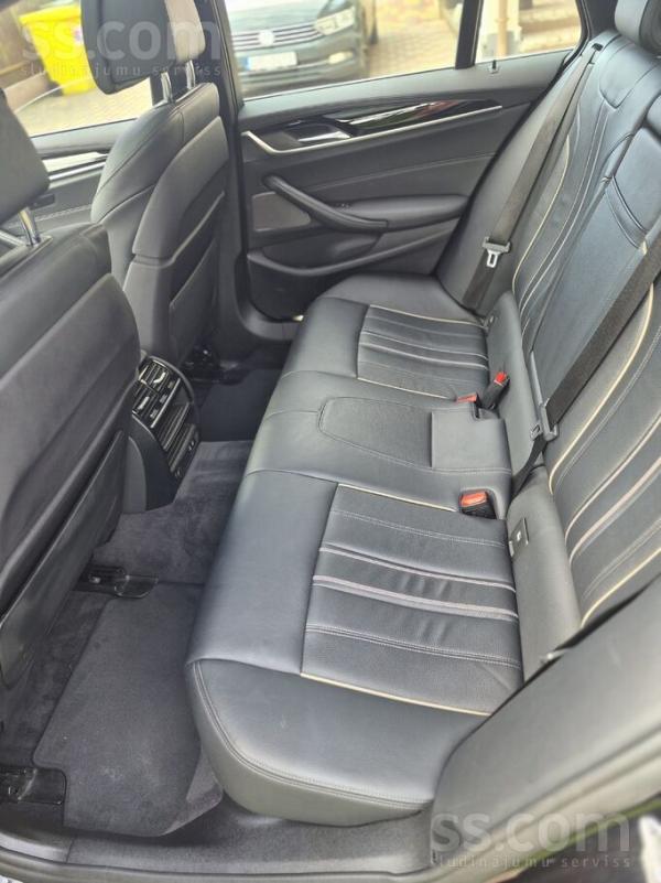 Melns BMW 520 2020 Rīga, ar dzinēja tilpumu 2.00 L un nobraukumu 206 tūkst. km par 20500 €, foto 5 vietnē AUTOMOTO.COM.LV
