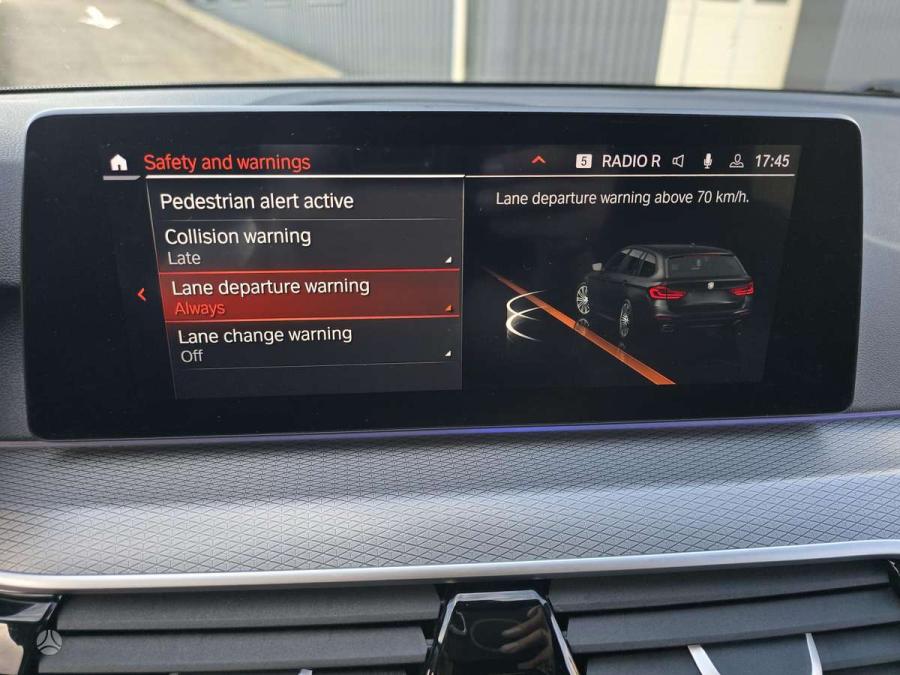 Melns BMW 520 2020 Radviliškis, ar dzinēja tilpumu 2.00 L un nobraukumu 281 tūkst. km par 17900 €, foto 35 vietnē AUTOMOTO.COM.LV
