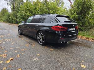 Black BMW 520 2020 in Jelgava, with an engine capacity of 2.00 L and mileage of 311 thousand km for 18500 €, photo 5 on AUTOMOTO.COM.LV