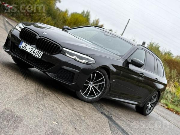 Melns BMW 520 2020 Rīga, ar dzinēja tilpumu 2.00 L un nobraukumu 140 tūkst. km par 27500 €, foto 3 vietnē AUTOMOTO.COM.LV