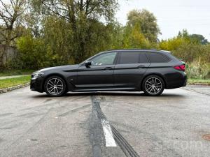 Black BMW 520 2020 in Riga, with an engine capacity of 2.00 L and mileage of 140 thousand km for 27500 €, photo 5 on AUTOMOTO.COM.LV