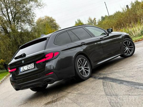 Melns BMW 520 2020 Rīga, ar dzinēja tilpumu 2.00 L un nobraukumu 140 tūkst. km par 27500 €, foto 9 vietnē AUTOMOTO.COM.LV