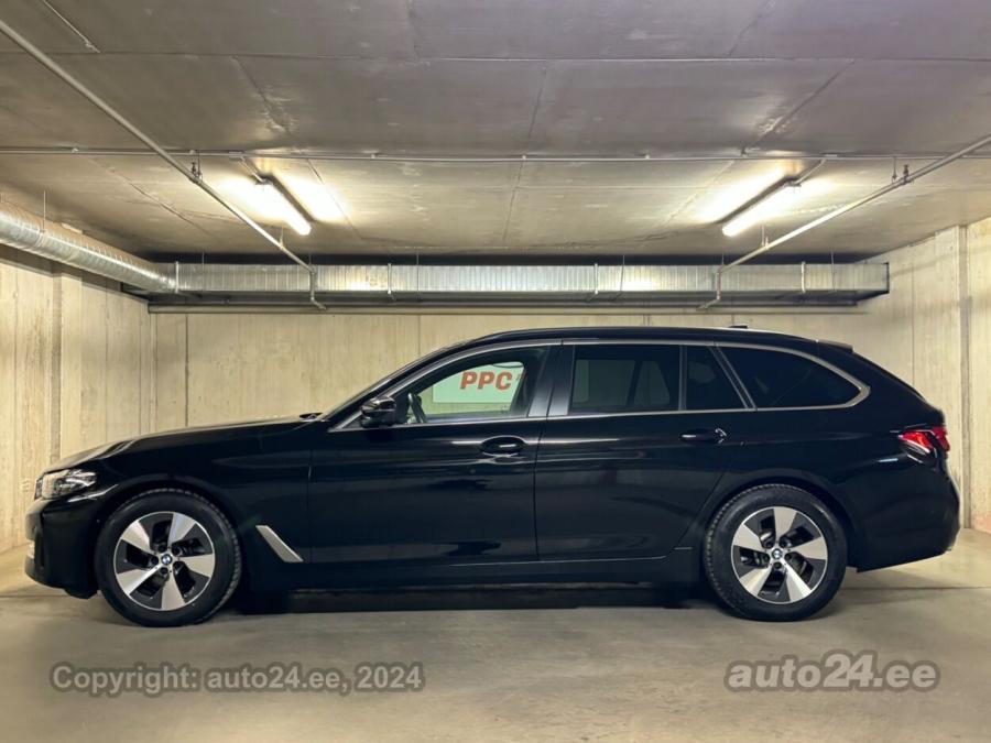 Melns BMW 520 2021 Tallina, ar dzinēja tilpumu 2.00 L un nobraukumu 106 tūkst. km par 31500 €, foto 2 vietnē AUTOMOTO.COM.LV