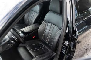 Black BMW 520 2021 in Vilnius, with an engine capacity of 2.00 L and mileage of 115 thousand km for 28900 €, photo 13 on AUTOMOTO.COM.LV