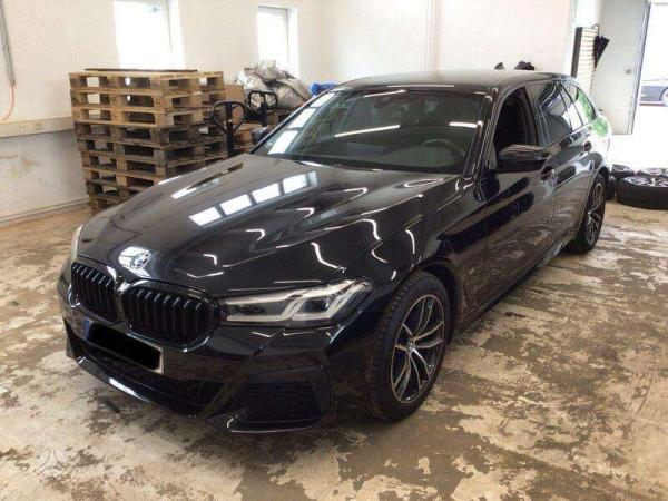 Melns BMW 520 2021 Radviliškis, ar dzinēja tilpumu 2.00 L un nobraukumu 161 tūkst. km par 25000 €, foto 1 vietnē AUTOMOTO.COM.LV
