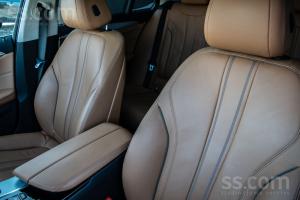 Black BMW 520 2021 in Riga, with an engine capacity of 2.00 L and mileage of 207 thousand km for 22870 €, photo 24 on AUTOMOTO.COM.LV