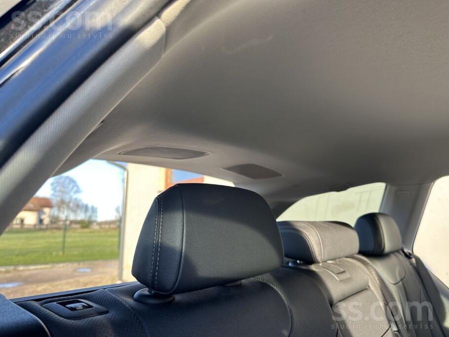 Black BMW 520 2021 in Valmiera, with an engine capacity of 2.00 L and mileage of 166 thousand km for 23000 €, photo 20 on AUTOMOTO.COM.LV