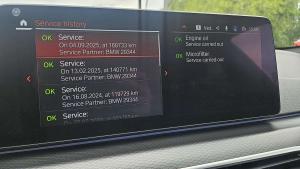 Black BMW 520 2021 in Elektrenai, with an engine capacity of 2.00 L and mileage of 192 thousand km for 24990 €, photo 22 on AUTOMOTO.COM.LV