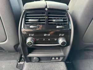 Black BMW 520 2021 in Vilnius, with an engine capacity of 2.00 L and mileage of 165 thousand km for 24600 €, photo 16 on AUTOMOTO.COM.LV