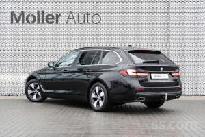 Melns BMW 520 2022 Rīga, ar dzinēja tilpumu 2.00 L un nobraukumu 137 tūkst. km par 27000 €, foto 3 vietnē AUTOMOTO.COM.LV