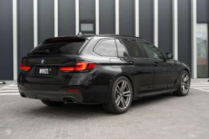 Melns BMW 520 2022 Viļņa, ar dzinēja tilpumu 2.00 L un nobraukumu 86 tūkst. km par 31950 €, foto 6 vietnē AUTOMOTO.COM.LV