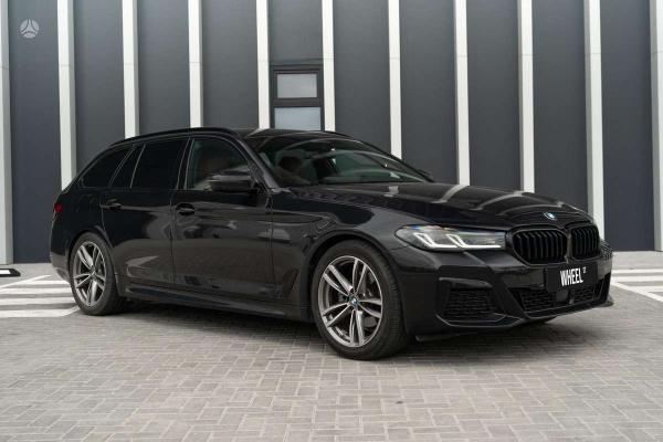 Melns BMW 520 2022 Viļņa, ar dzinēja tilpumu 2.00 L un nobraukumu 86 tūkst. km par 31950 €, foto 7 vietnē AUTOMOTO.COM.LV