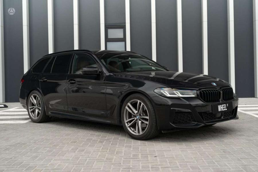 Melns BMW 520 2022 Viļņa, ar dzinēja tilpumu 2.00 L un nobraukumu 86 tūkst. km par 31950 €, foto 8 vietnē AUTOMOTO.COM.LV