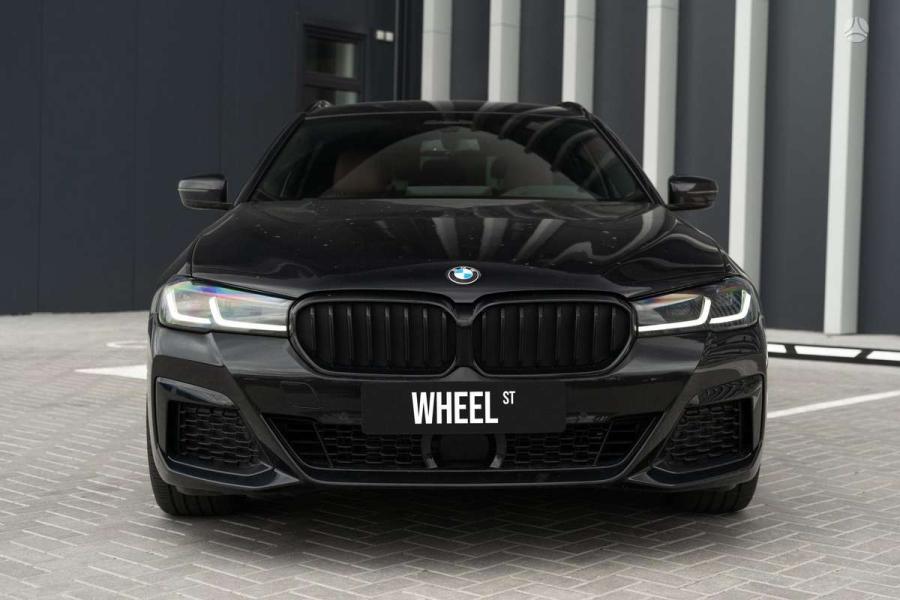 Melns BMW 520 2022 Viļņa, ar dzinēja tilpumu 2.00 L un nobraukumu 86 tūkst. km par 31950 €, foto 9 vietnē AUTOMOTO.COM.LV