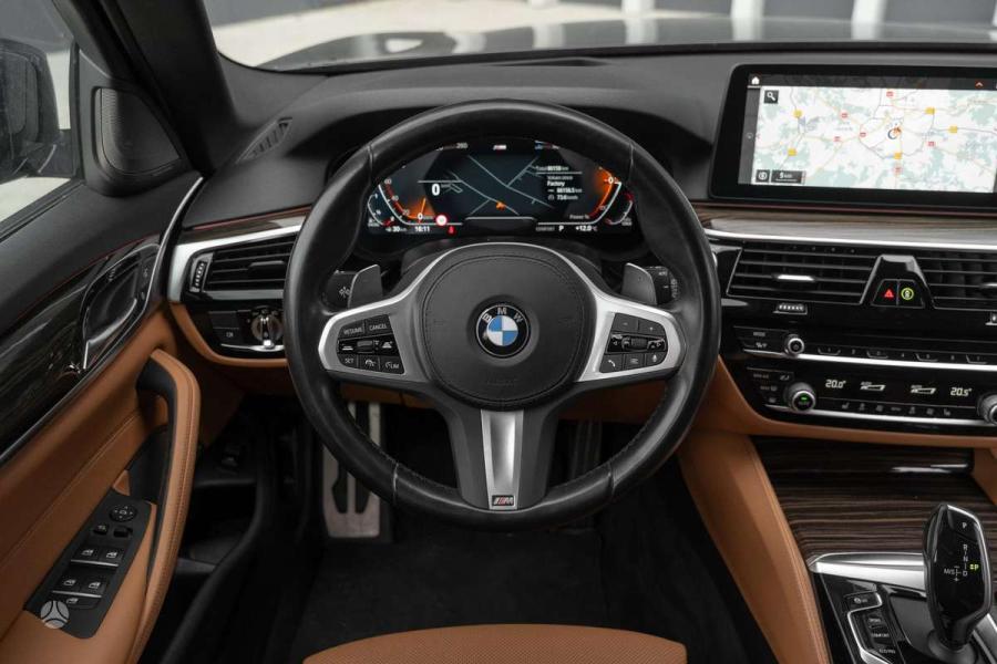 Melns BMW 520 2022 Viļņa, ar dzinēja tilpumu 2.00 L un nobraukumu 86 tūkst. km par 31950 €, foto 23 vietnē AUTOMOTO.COM.LV