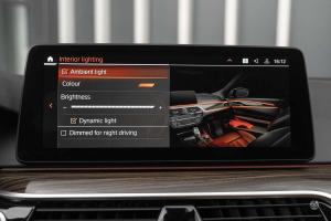 Melns BMW 520 2022 Viļņa, ar dzinēja tilpumu 2.00 L un nobraukumu 86 tūkst. km par 31950 €, foto 31 vietnē AUTOMOTO.COM.LV
