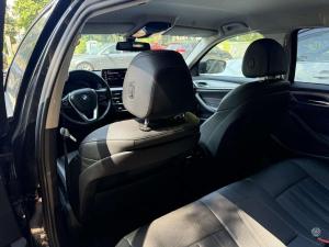 Black BMW 520 2022 in Vilnius, with an engine capacity of 2.00 L and mileage of 182 thousand km for 14900 €, photo 13 on AUTOMOTO.COM.LV