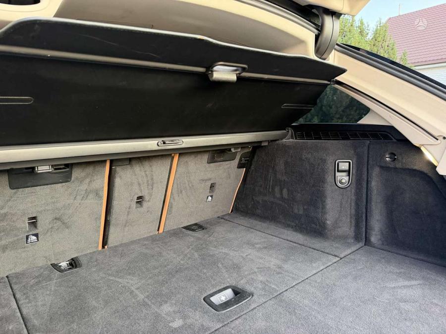 Melns BMW 520 2022 Kauņa, ar dzinēja tilpumu 2.00 L un nobraukumu 400 tūkst. km par 16700 €, foto 23 vietnē AUTOMOTO.COM.LV