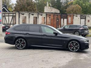 Black BMW 520 2022 in Ukmerge, with an engine capacity of 2.00 L and mileage of 230 thousand km for 22500 €, photo 8 on AUTOMOTO.COM.LV