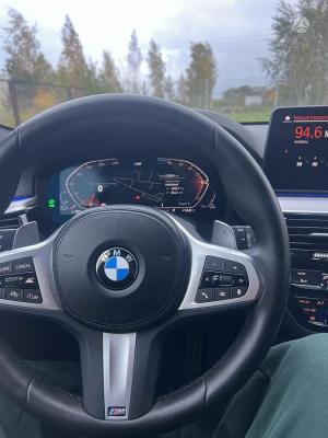 Black BMW 520 2022 in Ukmerge, with an engine capacity of 2.00 L and mileage of 230 thousand km for 22500 €, photo 30 on AUTOMOTO.COM.LV