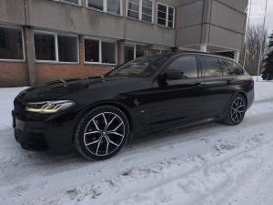 Black BMW 520 2023 in Siauliai, with an engine capacity of 2.00 L and mileage of 180 thousand km for 34999 €, photo 4 on AUTOMOTO.COM.LV